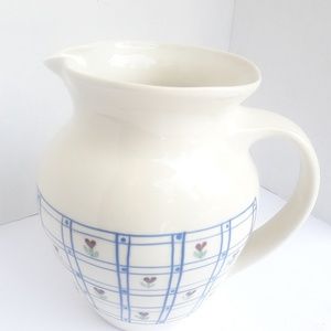 Kitchen | Water Pitcher Large Heart Design | Poshmark